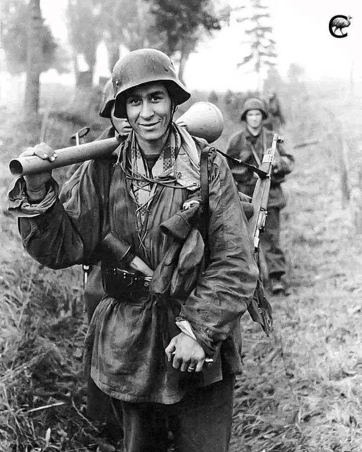 A smile in the shadow of war – A German soldier on the Eastern Front ...